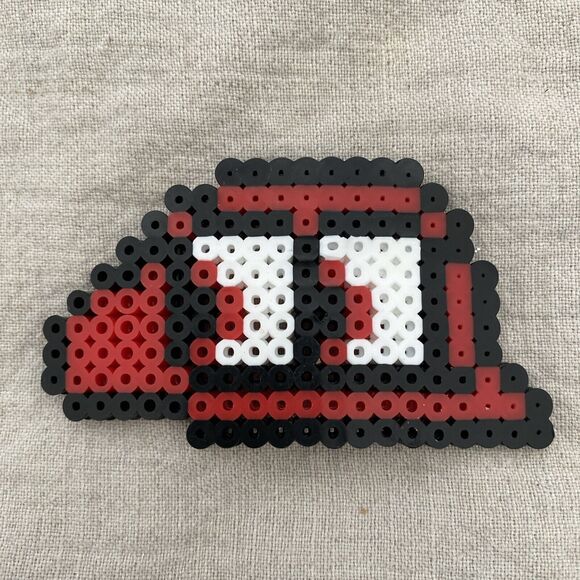 Handmade | Art | Super Mario Odyssey Pixel Art Sprite Cappy 4x2 | Poshmark